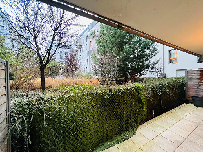 Appartement à vendre - Saint-Denis, La Plaine Saint-Denis - 1 pièce - 1 chambre