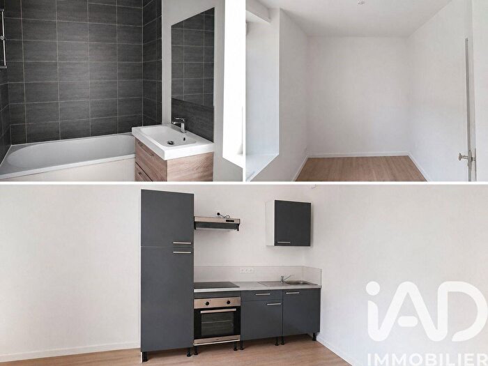 Nord Est-Sud Ouest, Montval-sur-Loir - Appartement 2 pièces à louer