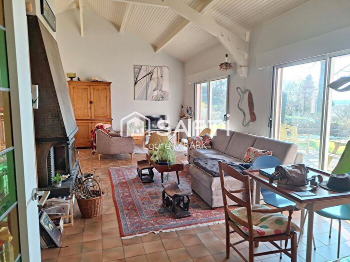 Maison à vendre - Beauvais, Argentine - 11 pièces - 8 chambres