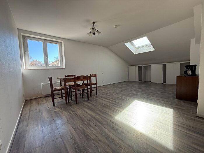 Appartement à vendre - Châtel-Guyon - 1 pièce