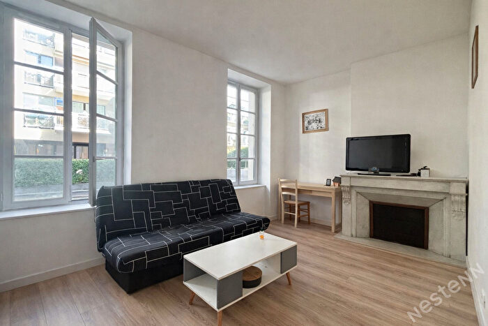 Appartement à louer - Agen, Palissy - 1 pièce