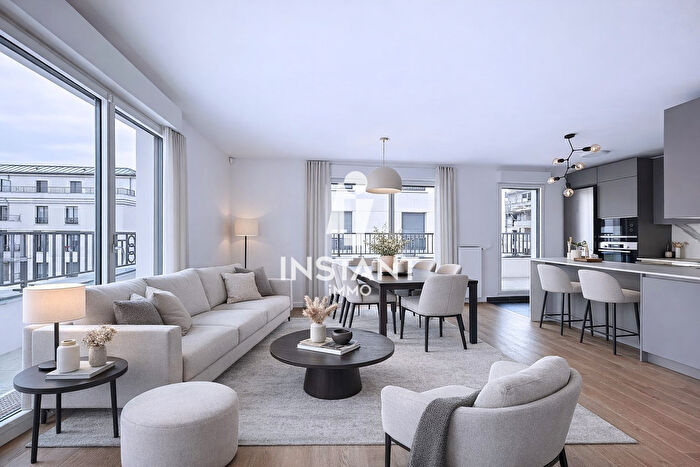 Appartement à vendre - Saint-Maur-des-Fossés, Vieux-Saint-Maur - 5 pièces - 4 chambres