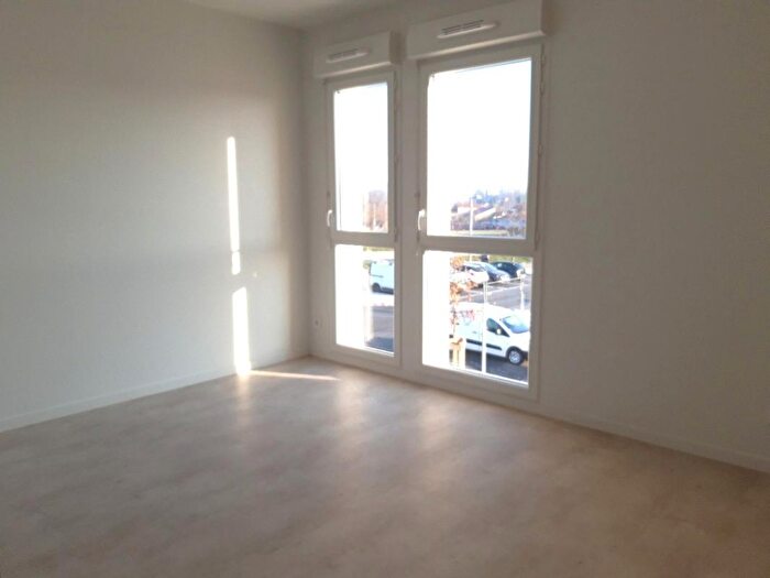 Appartement 3 pièces à L'Isle-d'Abeau, Fauvettes, à louer