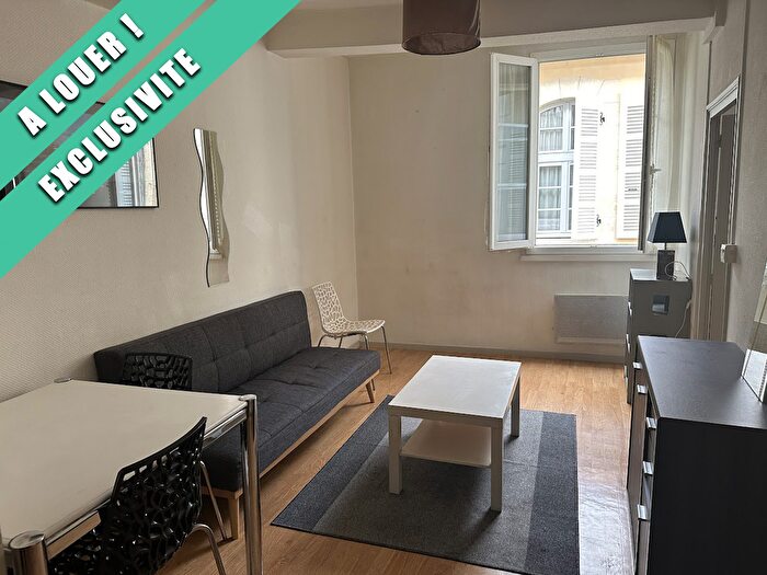 Appartement à louer - Auch, Centre-ville - 2 pièces - 1 chambre
