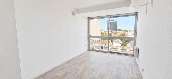 Saint Augustin, Tauzin, Alphonse Dupeux, Bordeaux : Appartement 1 pièce à louer