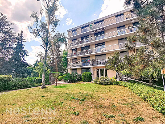 Appartement à vendre - Ermont, Centre-ville - 5 pièces - 3 chambres