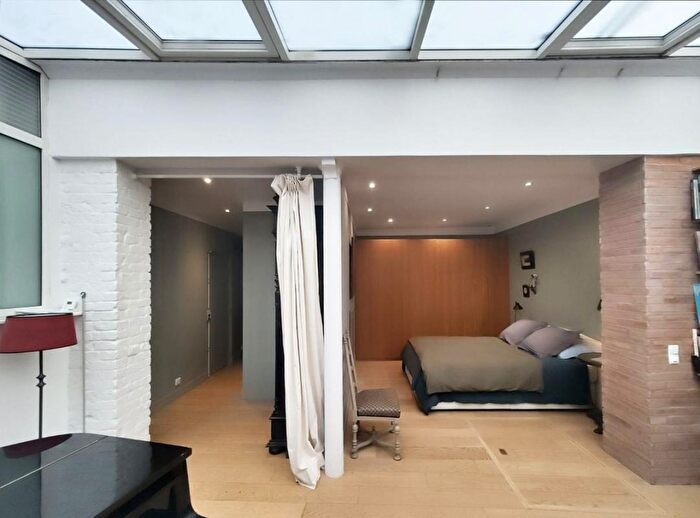 Appartement à vendre - Paris e , Barbès, Château Rouge - 2 pièces - 1 chambre