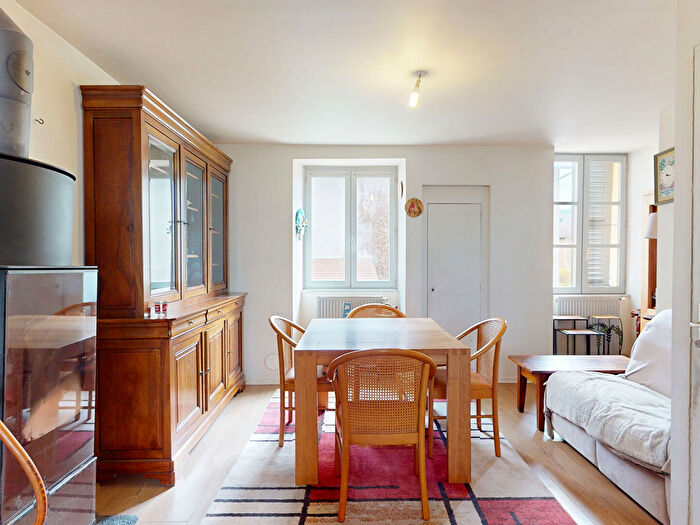 Appartement à vendre - Saint-Geoirs - 4 pièces - 3 chambres