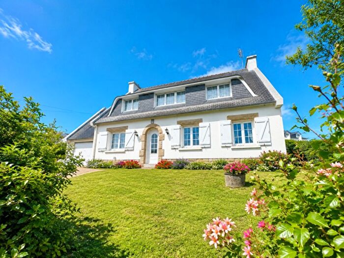 Maison 5 pièces à vendre à Plouhinec