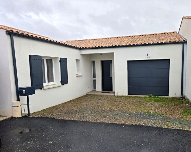 Maison à vendre - Ferrières - 5 pièces - 4 chambres