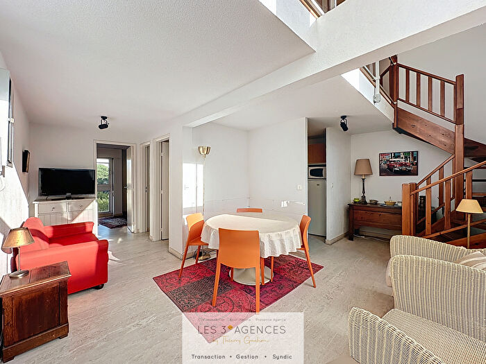 Cavalaire-sur-Mer, Centre-ville - Appartement 3 pièces à vendre