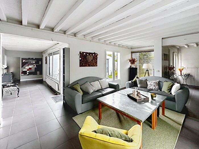 Maison à vendre - Ozoir-la-Ferrière, Gare, Brèche aux Loups, Belle Croix - 6 pièces - 4 chambres