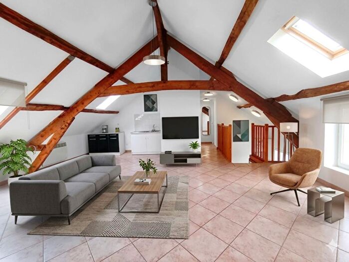 Mézières-sur-Seine - Appartement 3 pièces à vendre