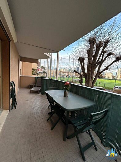 Appartement à louer - Courbevoie - 2 pièces - 1 chambre