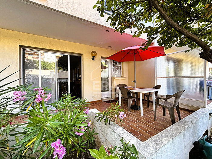 Appartement à vendre - Fréjus, Fréjus Plage - 3 pièces - 2 chambres