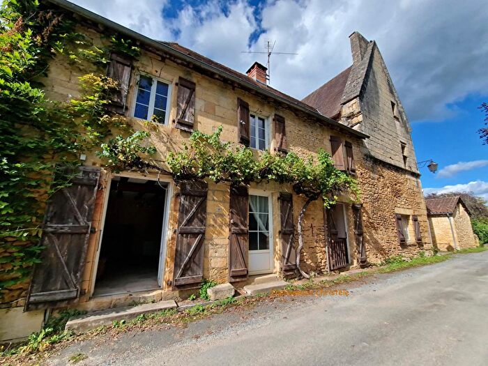 Sergeac : Maison 8 pièces à vendre