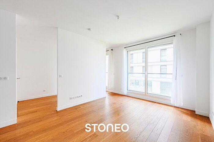 Appartement 1 pièce à Issy-les-Moulineaux, Centre-ville, Corentin Celton, Les Varennes, à vendre