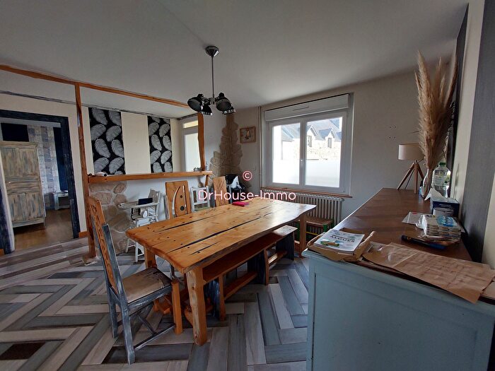 Maison à vendre - Kerlouan - 8 pièces - 6 chambres