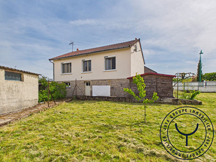 Maison 4 pièces à Saint-Just-Sauvage, à vendre