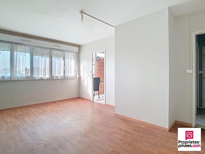 Appartement 3 pièces à Grand-Charmont, à vendre