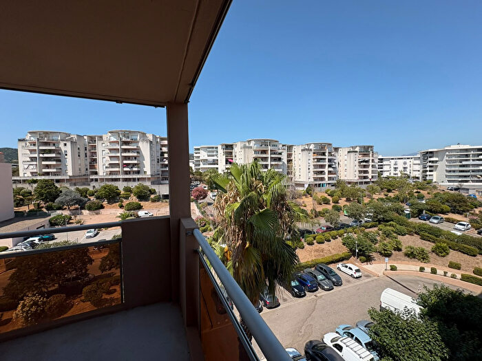Ajaccio, La Viletta, Pietrina, Gare : Appartement 3 pièces à vendre