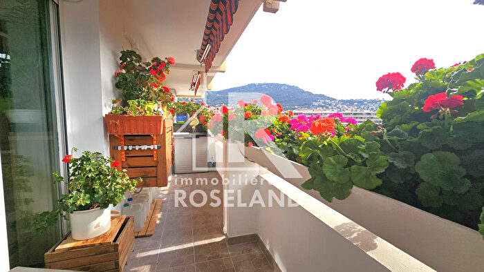 Appartement à vendre - Nice, Pasteur - 2 pièces - 1 chambre