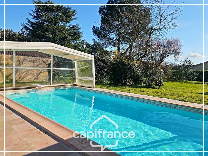 Maison à vendre - Boé - 7 pièces - 4 chambres