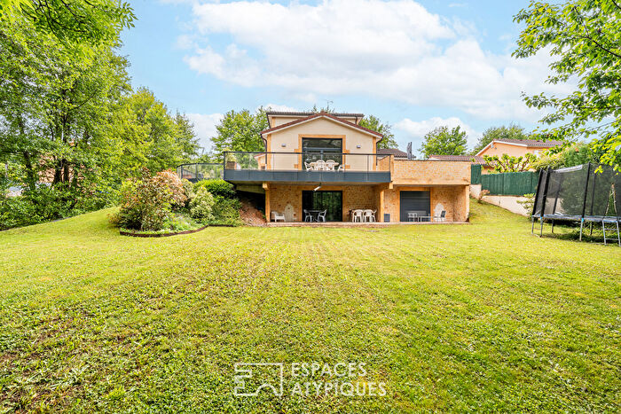 Maison 7 pièces à vendre - Pouilly-le-Monial