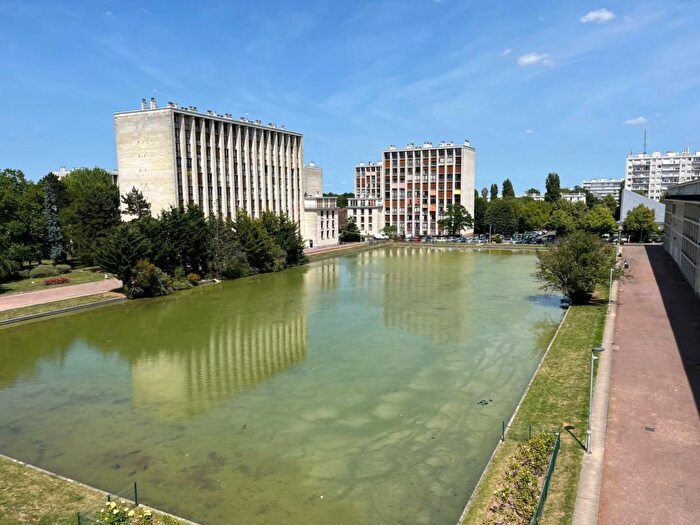 Appartement à vendre - Meudon, Meudon la Forêt - 3 pièces - 2 chambres