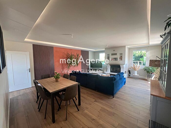 Maison à vendre - Cholet, Gambetta - 7 pièces - 6 chambres