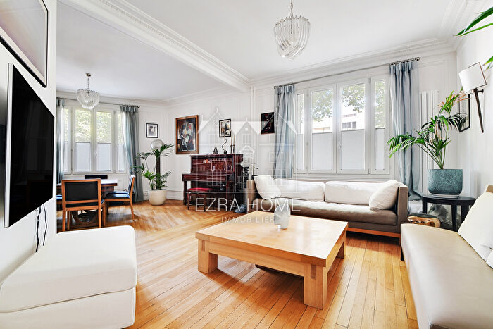 Appartement 4 pièces à vendre à Paris 16ème, Porte de Saint-Cloud, Auteuil-Sud