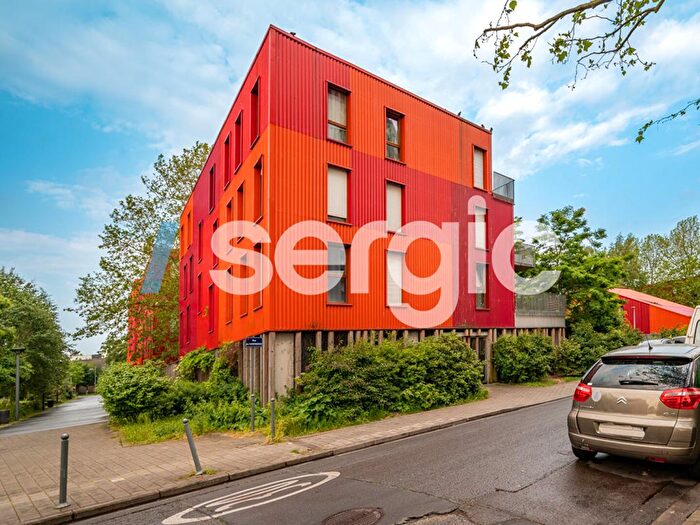 Appartement à vendre - Lille, Lille-Sud - 3 pièces - 2 chambres