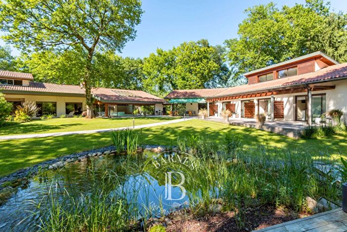 Maison à vendre - Saubion - 11 pièces - 9 chambres