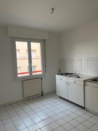 Appartement à louer - Saint-Étienne, Bernay, Valfuret - 1 pièce - 1 chambre