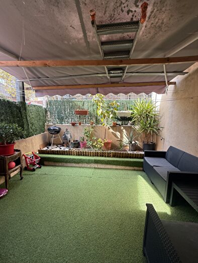 Appartement à vendre - Marseille e , Vielle Chapelle - 2 pièces - 1 chambre