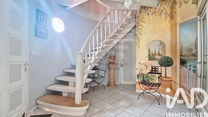 Maison à vendre - Yvrac - 5 pièces - 4 chambres