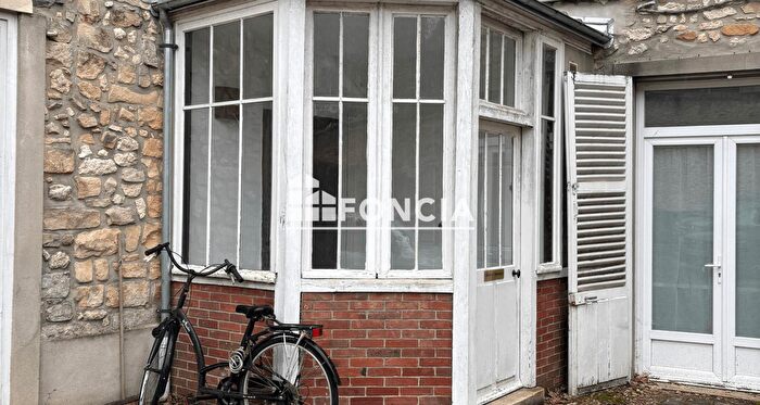 Appartement à vendre - Fontainebleau, Centre-ville - 3 pièces