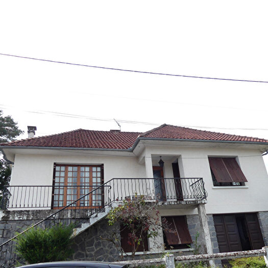 Maison 6 pièces à Tulle, Souilhac, Cité Cazeaux, à vendre