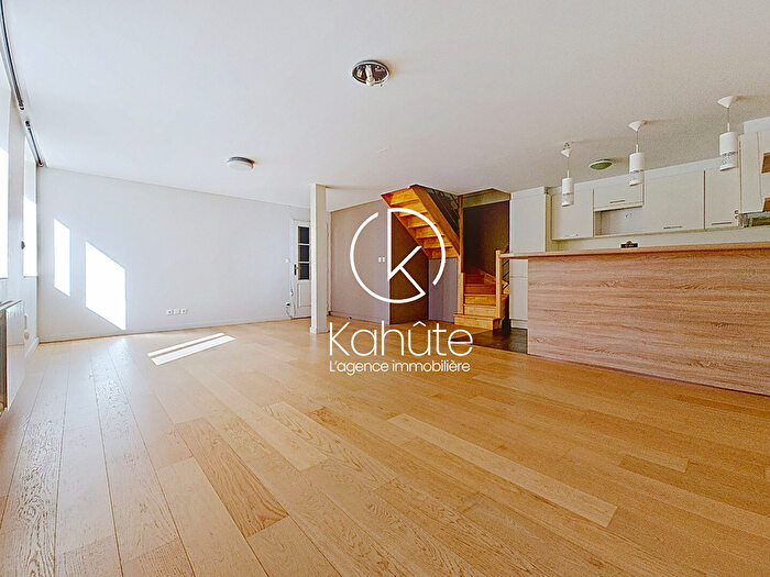 Appartement 4 pièces à vendre - Villeurbanne, Charmettes
