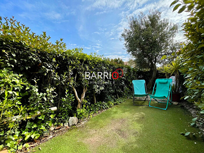 Appartement à vendre - Saint-Cyprien - 2 pièces - 1 chambre