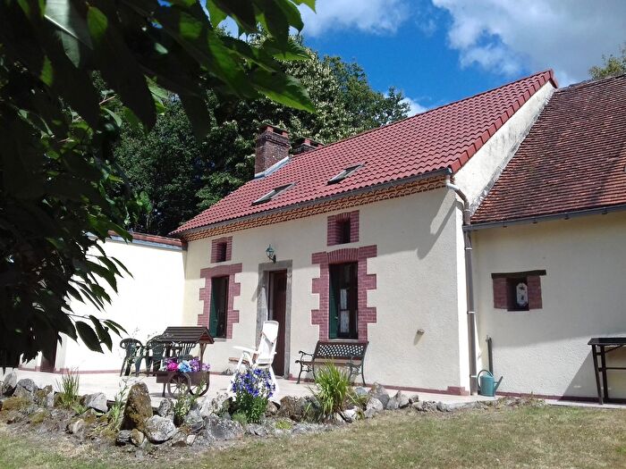 Magnac-Laval : Maison 9 pièces à vendre