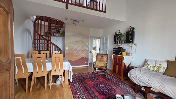 Appartement 3 pièces à Issou, à vendre