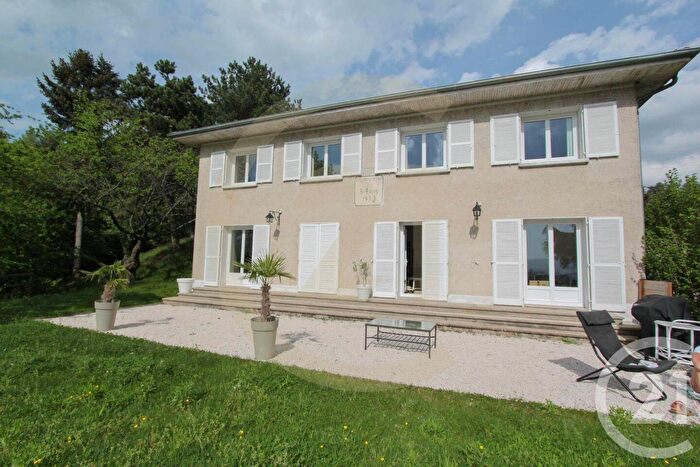 Maison à louer - Limonest - 9 pièces - 5 chambres