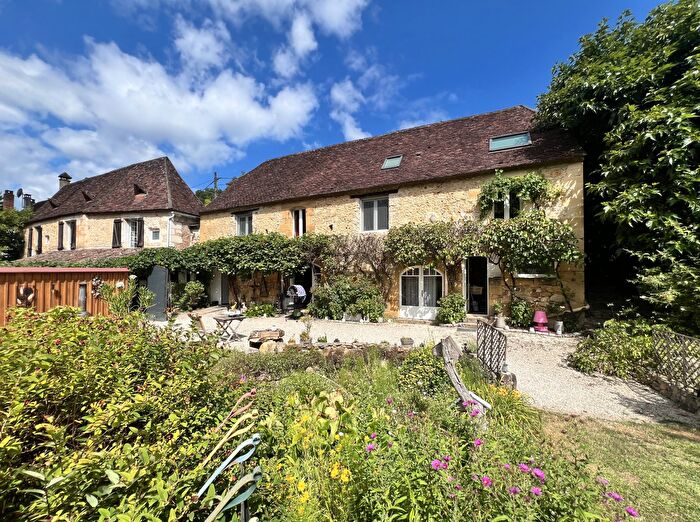 Saint-Cyprien : Maison 12 pièces à vendre