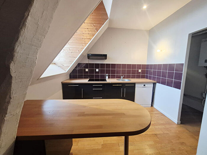 Appartement à vendre - Aire-sur-la-Lys - 4 pièces - 2 chambres