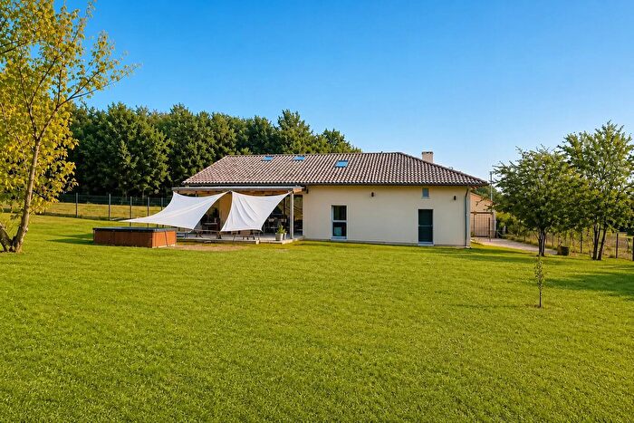 Maison 5 pièces à vendre à Gours