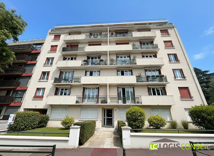 Appartement à vendre - Bourg-la-Reine, Lakanal - 3 pièces - 2 chambres