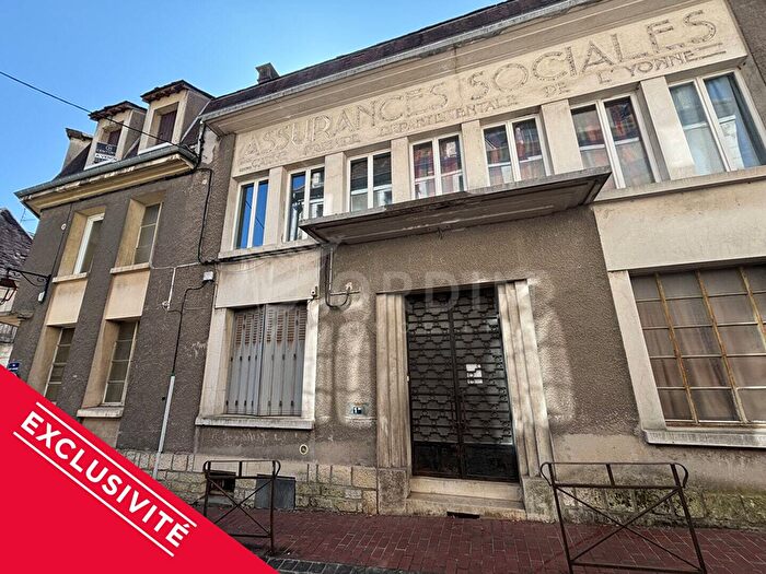 Appartement à louer - Palais de Justice-Saint Eusebe-Pont, Auxerre - 1 pièce