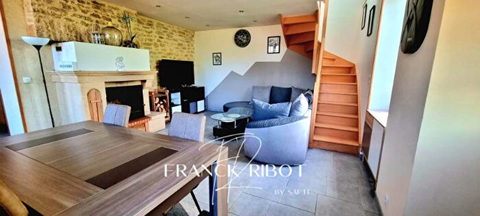 Maison à vendre - Savigny-en-Terre-Plaine - 5 pièces - 4 chambres