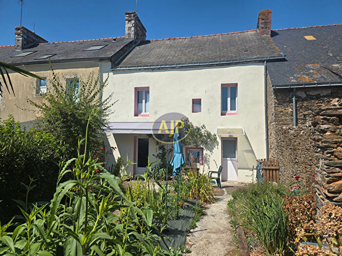 Maison 6 pièces à vendre à Massérac